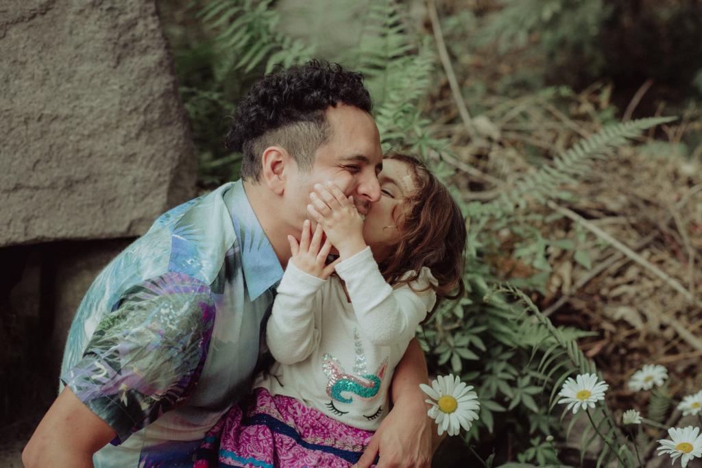 Alejandro Rivas, un papá de #CorazónPUCP - AEG | Asociación de ...